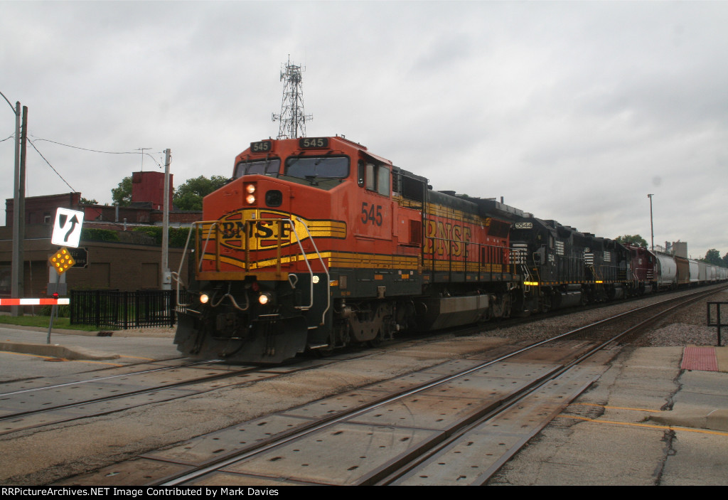 BNSF 545